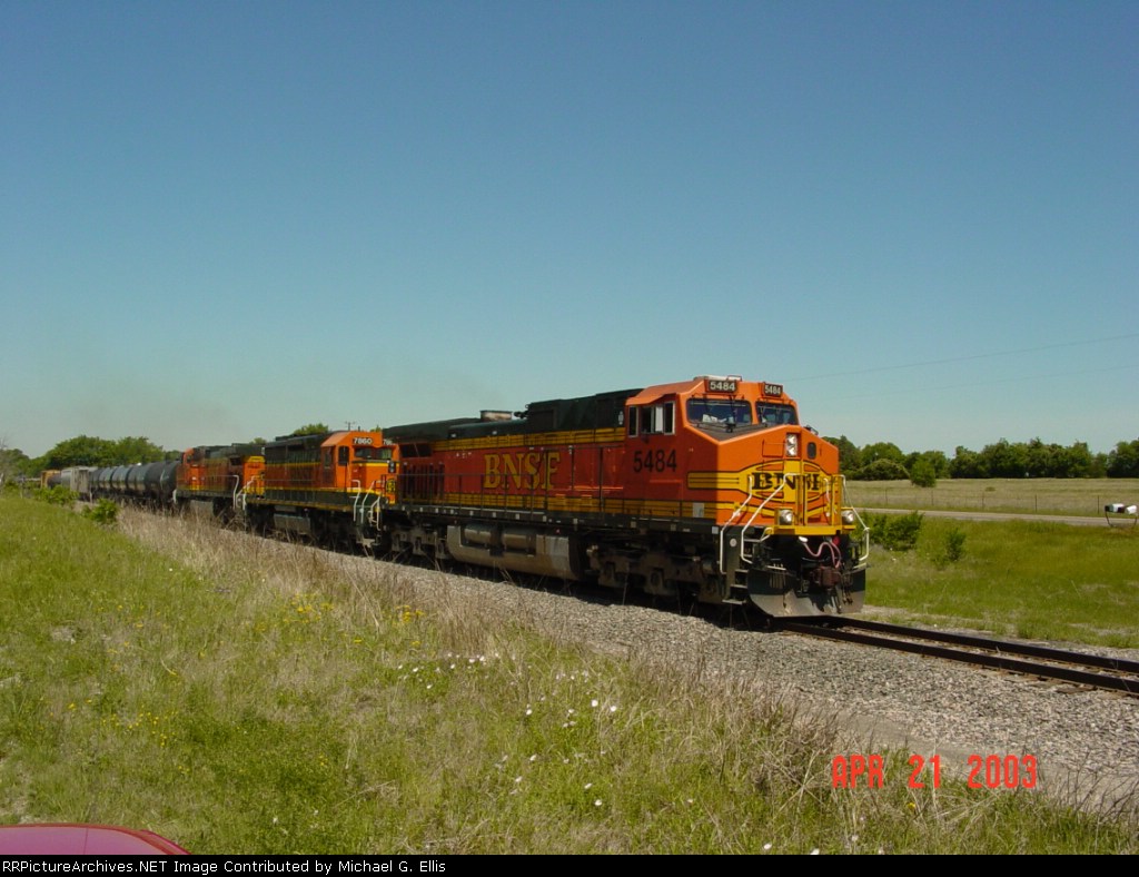 BNSF 5484